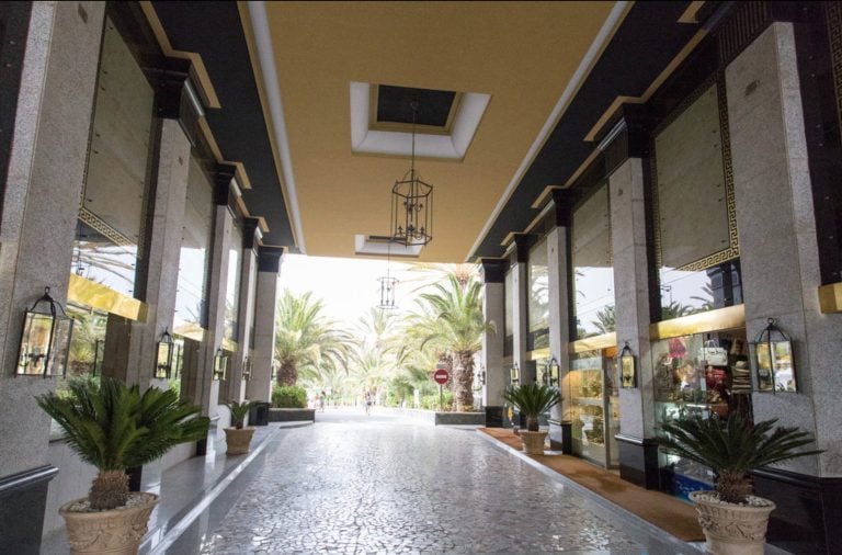 Entrance Riu Palace Maspalomas - RIU.com | Blog