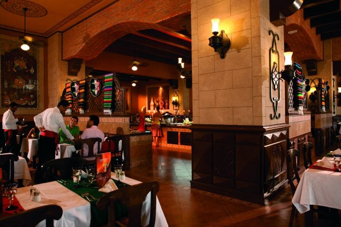 Ven a descubrir Mazatlán y disfruta de tus vacaciones en el Hotel Riu ...