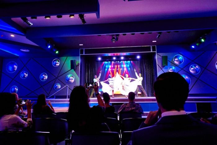 night-show-riu-paradise-island-adults - RIU.com | Blog