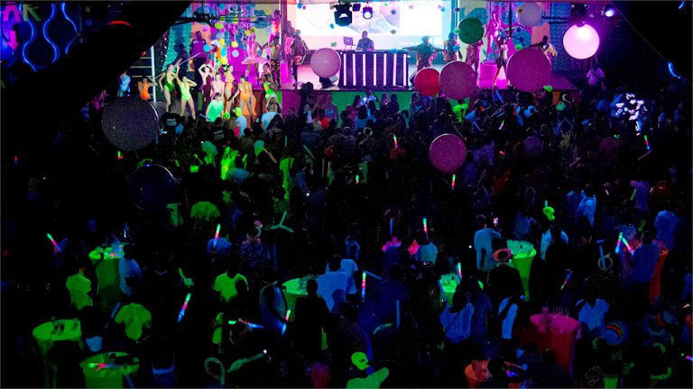 atmosphere-riu-get-together-party-mexico - RIU.com | Blog