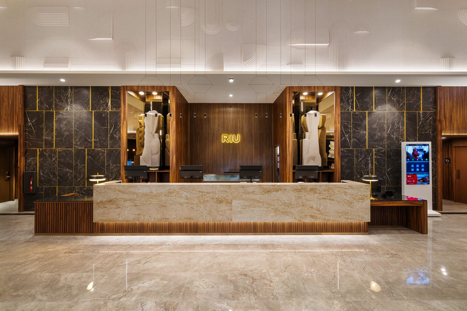 This is what the Riu Plaza Chicago is like! | RIU.com Blog