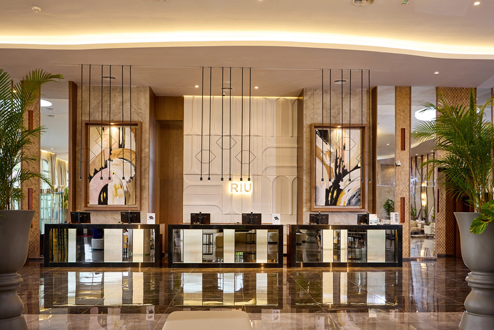 Learn about the before and after of the Riu Palace Bavaro | RIU.com Blog