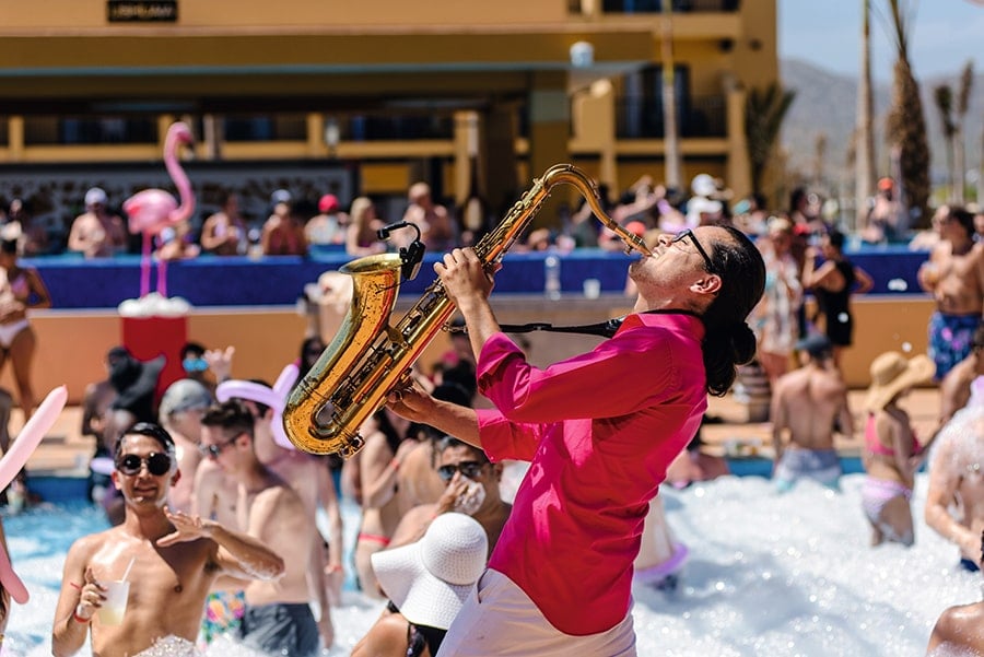 Riu Palace Las Americas Party